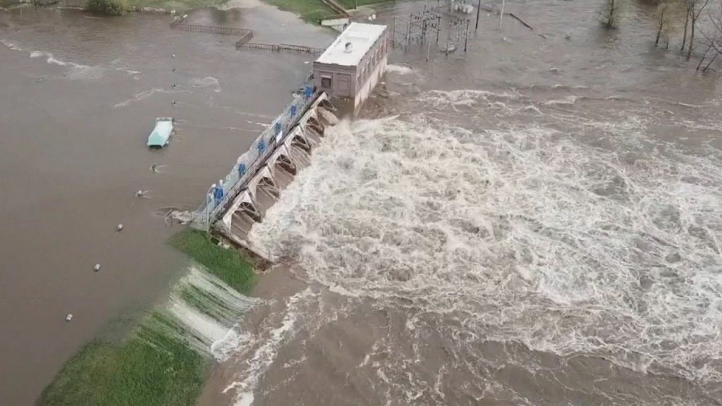 Michigan Dams Rupture, Thousands Evacuate | The Presidential Prayer Team